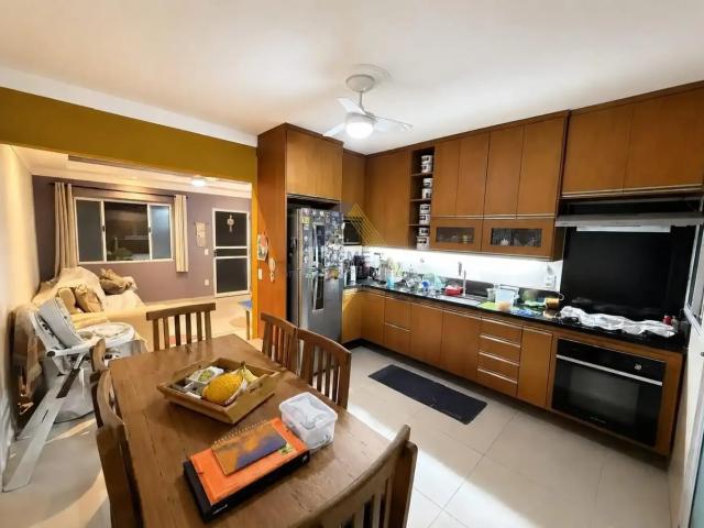 Casa / Sobrado em Condomínio para Locação em Salto/SP Jardim Itaguaçu 2 Quartos