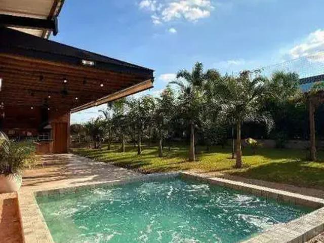 Casa / Sobrado em Condomínio para Locação em Salto/SP Residencial Primavera 4 Quartos