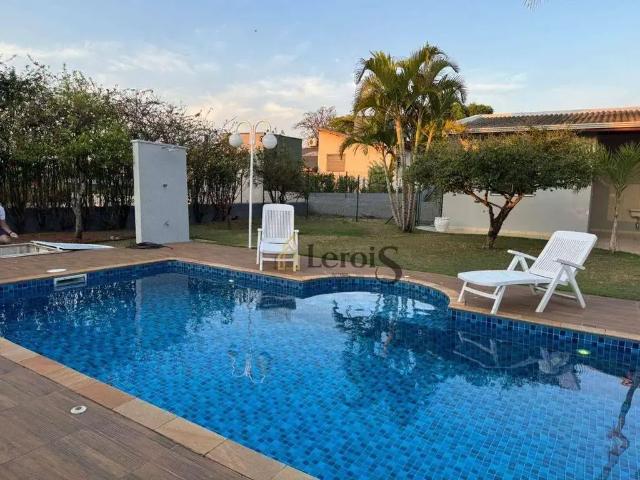 Casa / Sobrado em Condomínio para Locação em Salto/SP Terras de Mont Serrat 4 Quartos