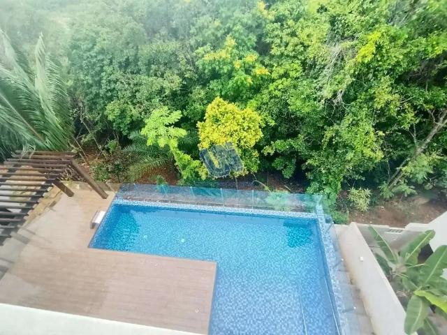 Casa / Sobrado em Condomínio para Locação em Salvador/BA Alphaville I 5 Quartos