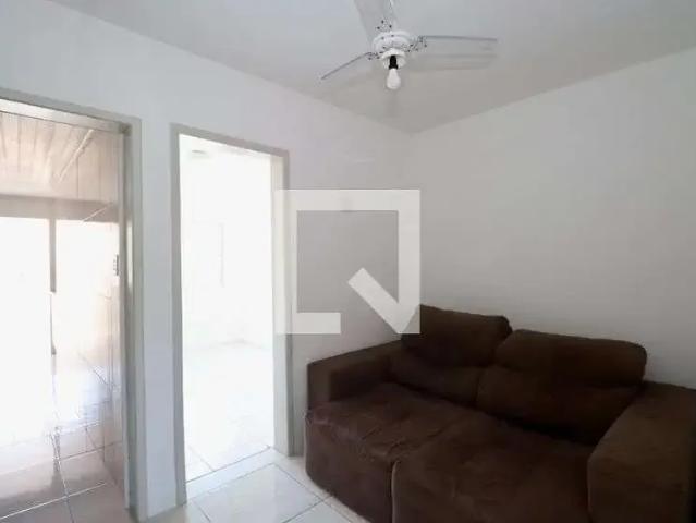 Casa / Sobrado em Condomínio para Locação em Salvador/BA Cabula 2 Quartos