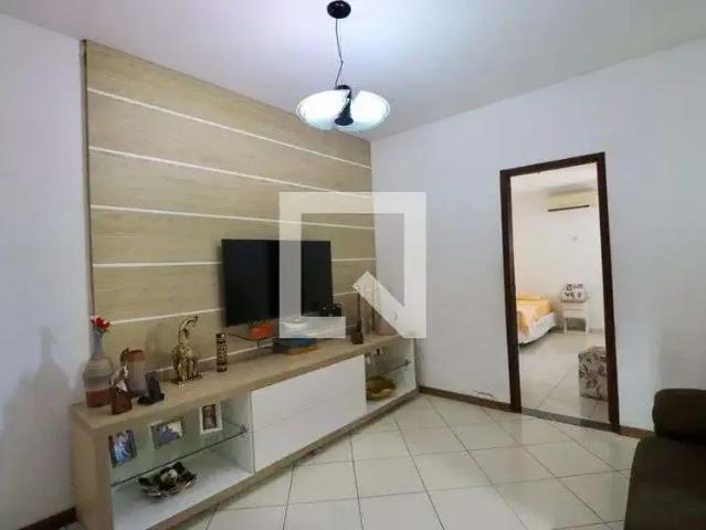 Casa / Sobrado em Condomínio para Locação em Salvador/BA Itapuã 4 Quartos
