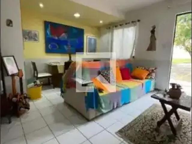 Casa / Sobrado em Condomínio para Locação em Salvador/BA Itapuã 4 Quartos