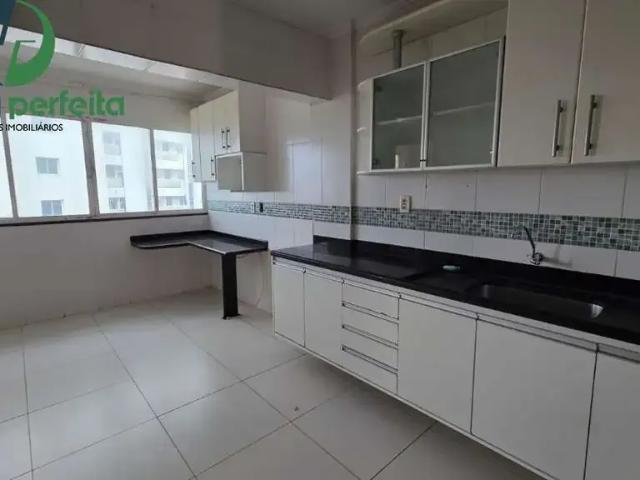Casa / Sobrado em Condomínio para Locação em Salvador/BA Pituaçu 4 Quartos