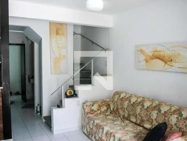 Casa / Sobrado em Condomínio para Locação em Salvador/BA Stella Maris 3 Quartos
