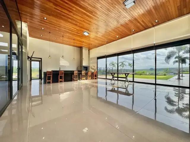 Casa / Sobrado em Condomínio para Locação em Sertanópolis/PR Ecovillas do Lago 3 Quartos