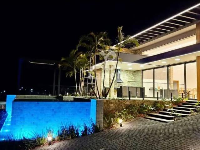 Casa / Sobrado em Condomínio para Locação em Sertanópolis/PR Ecovillas do Lago 3 Quartos