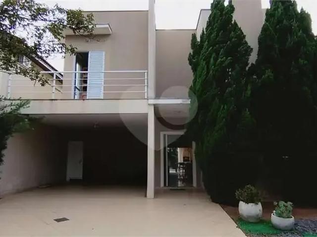 Casa / Sobrado em Condomínio para Locação em Sorocaba/SP Aparecidinha 3 Quartos