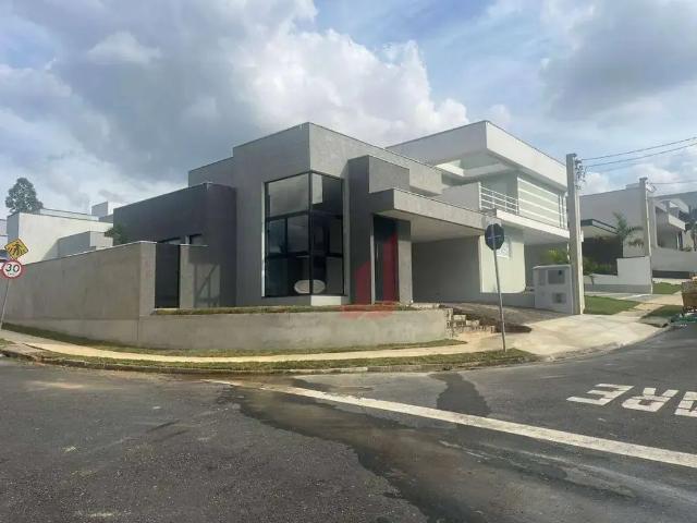 Casa / Sobrado em Condomínio para Locação em Sorocaba/SP Aparecidinha 3 Quartos