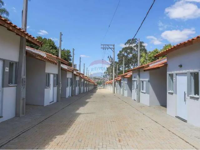 Casa / Sobrado em Condomínio para Locação em Sorocaba/SP Caguassu 2 Quartos