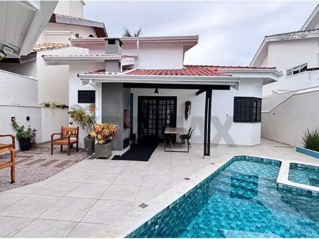 Casa / Sobrado em Condomínio para Locação em Sorocaba/SP Granja Olga II 4 Quartos