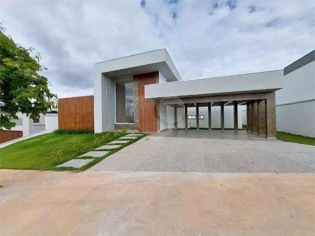 Casa / Sobrado em Condomínio para Locação em Sorocaba/SP Jardim Itanguá 4 Quartos