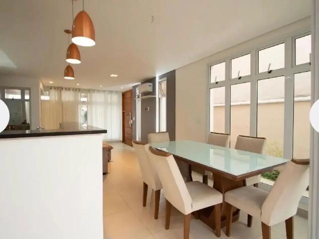 Casa / Sobrado em Condomínio para Locação em Sorocaba/SP Jardim Pagliato 3 Quartos