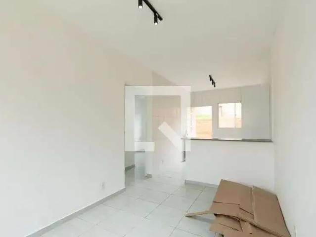Casa / Sobrado em Condomínio para Locação em Sorocaba/SP Parque Vitória Régia 2 Quartos