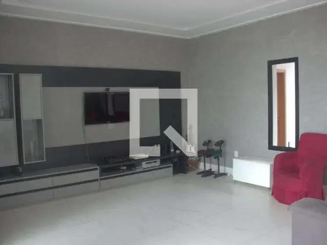 Casa / Sobrado em Condomínio para Locação em Sorocaba/SP Parque Campolim 4 Quartos