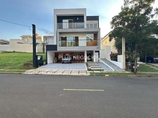 Casa / Sobrado em Condomínio para Locação em Sorocaba/SP Vossoroca 4 Quartos