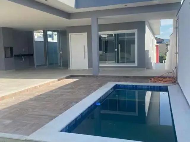 Casa / Sobrado em Condomínio para Venda em Macaé/RJ Lagoa 3 Quartos