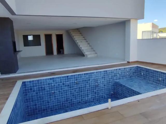 Casa / Sobrado em Condomínio para Venda em Macaé/RJ Lagoa 4 Quartos
