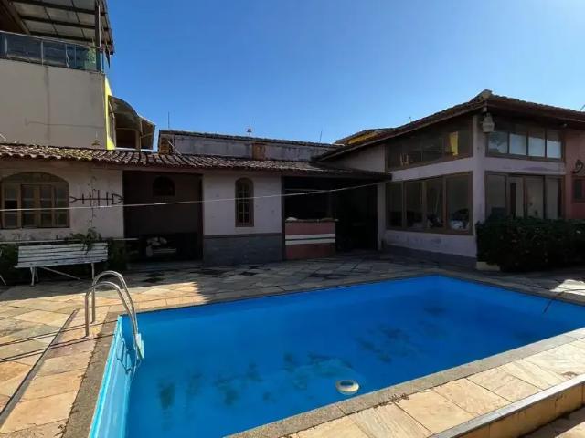 Casa / Sobrado em Condomínio para Venda em Macaé/RJ Mirante da Lagoa 4 Quartos