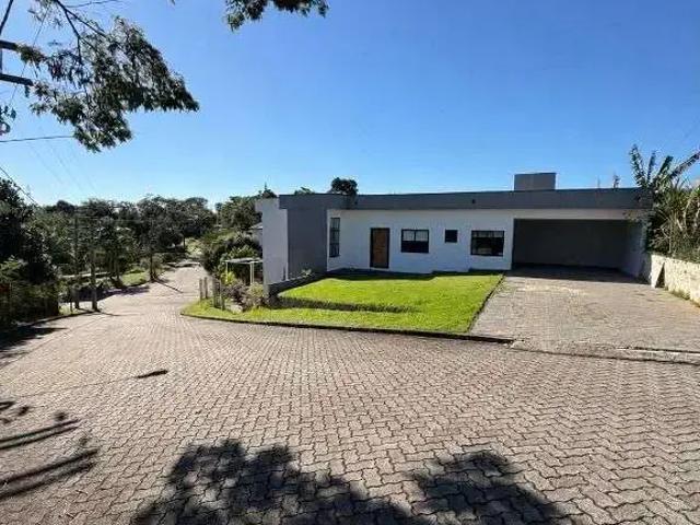 Casa / Sobrado em Condomínio para Venda em Macaé/RJ Nova Cidade 5 Quartos