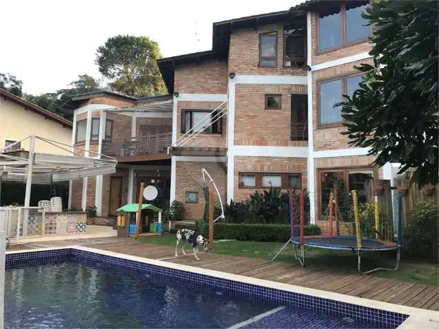 Casa / Sobrado em Condomínio para Venda em Mairiporã/SP Caraguatá 4 Quartos