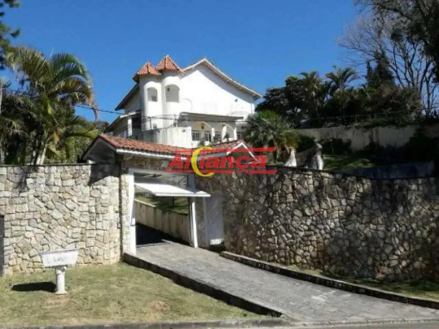 Casa / Sobrado em Condomínio para Venda em Mairiporã/SP Caraguatá 4 Quartos