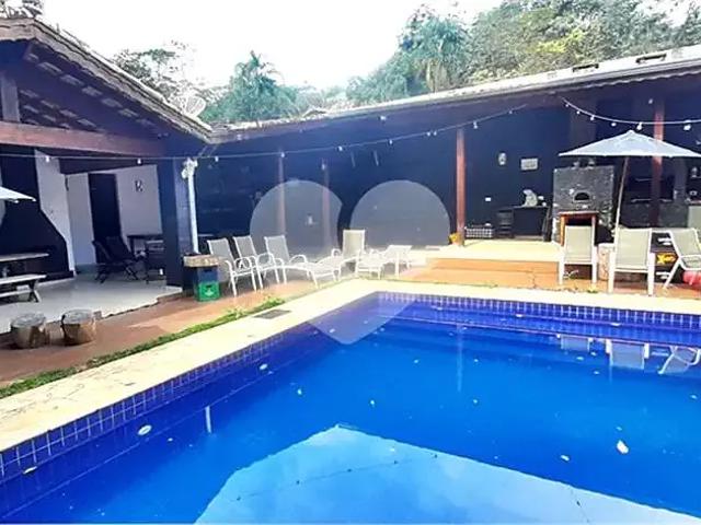 Casa / Sobrado em Condomínio para Venda em Mairiporã/SP Caraguatá 4 Quartos
