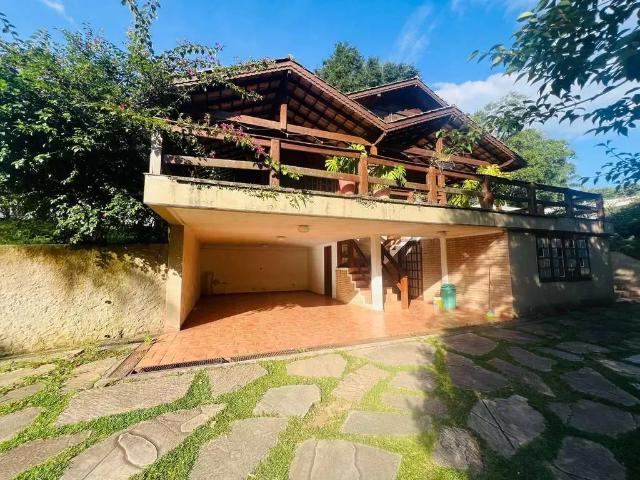 Casa / Sobrado em Condomínio para Venda em Mairiporã/SP Caraguatá 4 Quartos