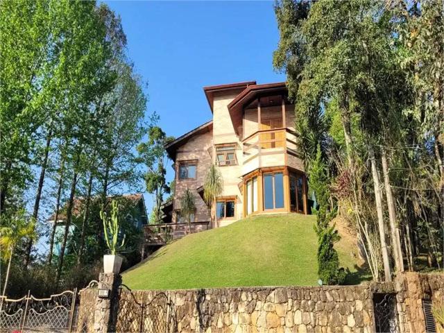 Casa / Sobrado em Condomínio para Venda em Mairiporã/SP Caraguatá 4 Quartos