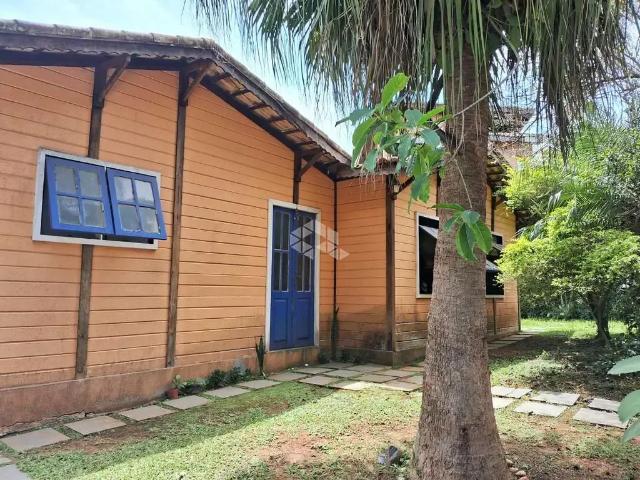 Casa / Sobrado em Condomínio para Venda em Mairiporã/SP Caraguatá 6 Quartos