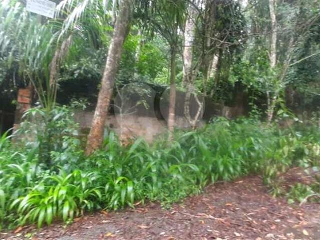 Casa / Sobrado em Condomínio para Venda em Mairiporã/SP Caraguatá