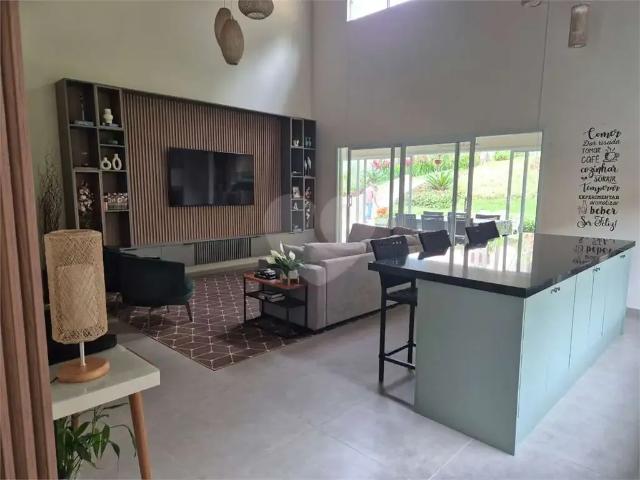 Casa / Sobrado em Condomínio para Venda em Mairiporã/SP Serra da Cantareira 3 Quartos