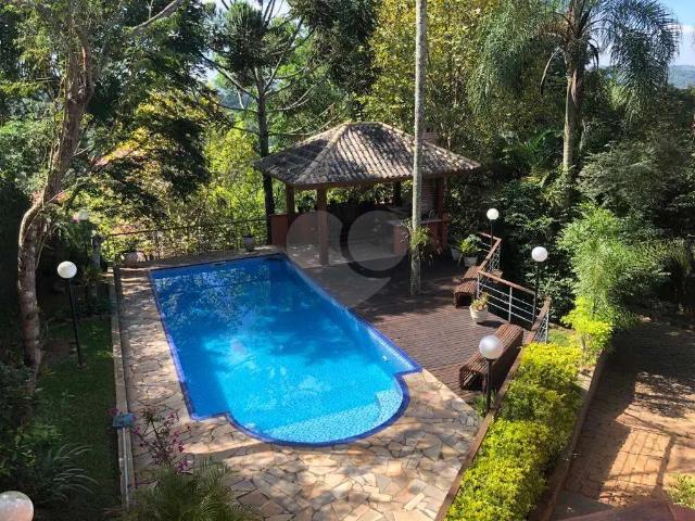 Casa / Sobrado em Condomínio para Venda em Mairiporã/SP Caraguatá 3 Quartos