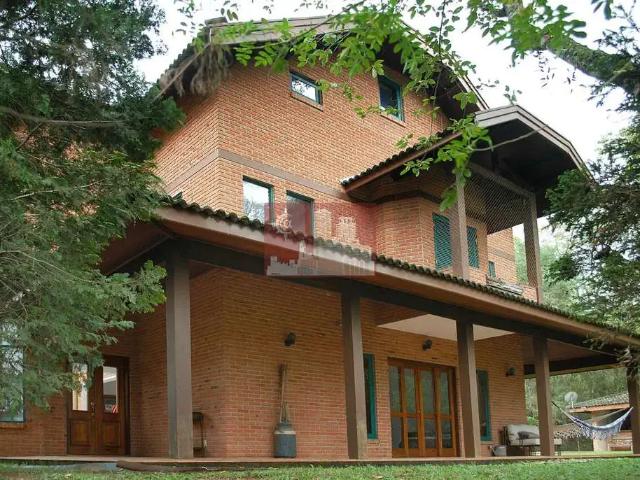 Casa / Sobrado em Condomínio para Venda em Mairiporã/SP Sausalito 3 Quartos