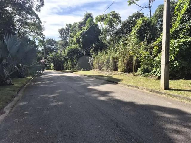 Casa / Sobrado em Condomínio para Venda em Mairiporã/SP Serra da Cantareira