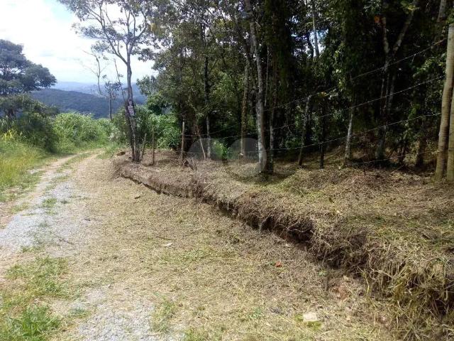Casa / Sobrado em Condomínio para Venda em Mairiporã/SP Serra da Cantareira