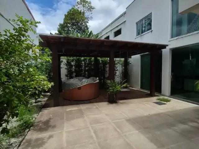 Casa / Sobrado em Condomínio para Venda em Manaus/AM Adrianópolis 4 Quartos