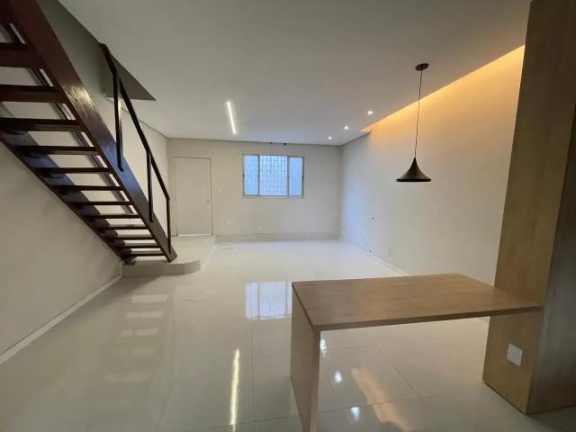 Casa / Sobrado em Condomínio para Venda em Manaus/AM Flores 2 Quartos