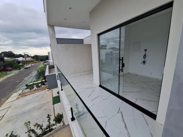 Casa / Sobrado em Condomínio para Venda em Manaus/AM Ponta Negra