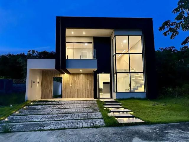 Casa / Sobrado em Condomínio para Venda em Manaus/AM Ponta Negra 4 Quartos