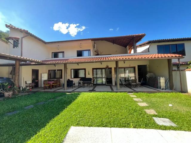 Casa / Sobrado em Condomínio para Venda em Mangaratiba/RJ Conceição de Jacareí 5 Quartos