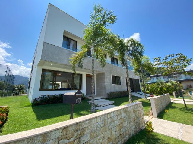Casa / Sobrado em Condomínio para Venda em Mangaratiba/RJ Condomínio Portobello 6 Quartos