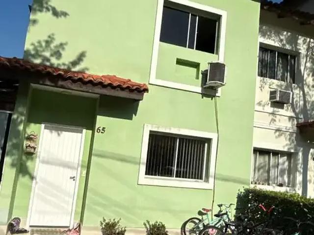 Casa / Sobrado em Condomínio para Venda em Mangaratiba/RJ Sahy 3 Quartos