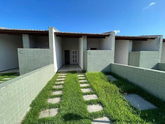 Casa / Sobrado em Condomínio para Venda em Maracanaú/CE Luzardo Viana 3 Quartos