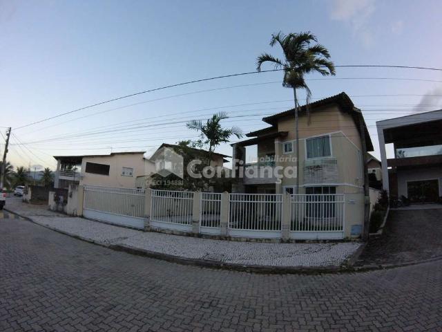 Casa / Sobrado em Condomínio para Venda em Maranguape/CE Parque Iracema 4 Quartos