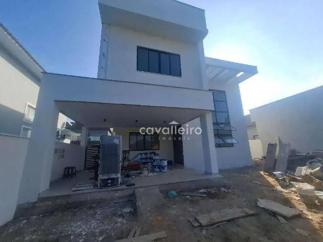 Casa / Sobrado em Condomínio para Venda em Maricá/RJ Centro 4 Quartos