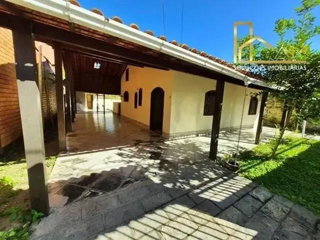 Casa / Sobrado em Condomínio para Venda em Maricá/RJ Centro 4 Quartos