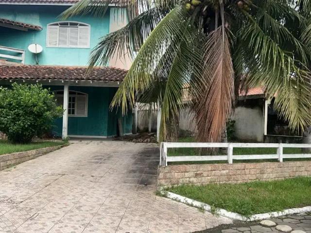 Casa / Sobrado em Condomínio para Venda em Maricá/RJ Centro 5 Quartos