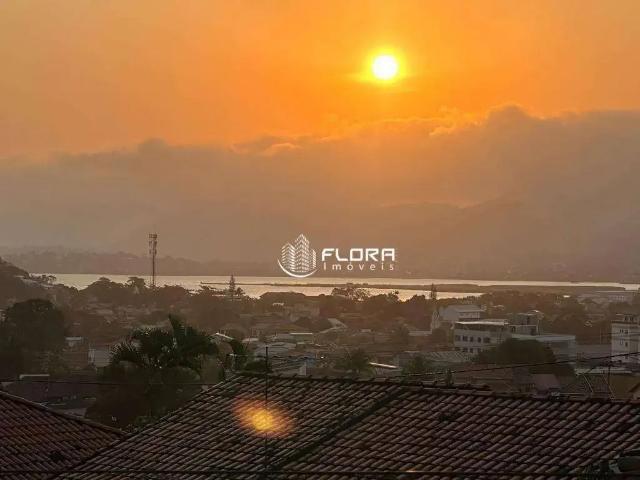 Casa / Sobrado em Condomínio para Venda em Maricá/RJ Centro 2 Quartos
