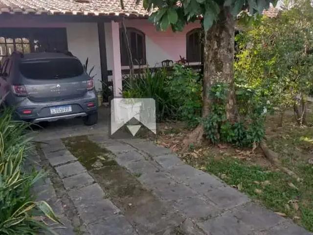 Casa / Sobrado em Condomínio para Venda em Maricá/RJ Centro 3 Quartos